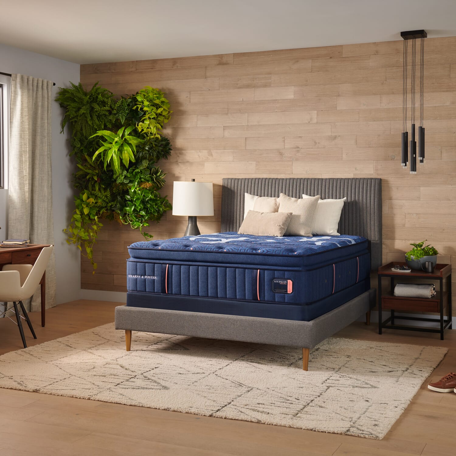 Stearns Foster Lux Estate Firm Twin XL Mattress
